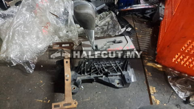 TOYOTA CAMRY ACV40 2.4 GEAR LEVEL - Halfcut Malaysia KL Selangor Penang ...