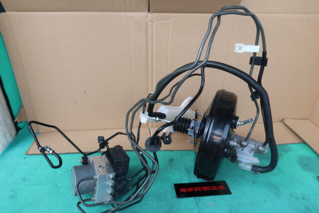 TOYOTA ALPHARD AGH30 ABS PUMP - Halfcut Malaysia KL Selangor Penang ...